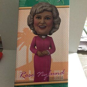 Icon Heroes | Toys | New Golden Girls Betty White As Rose Nyland ...